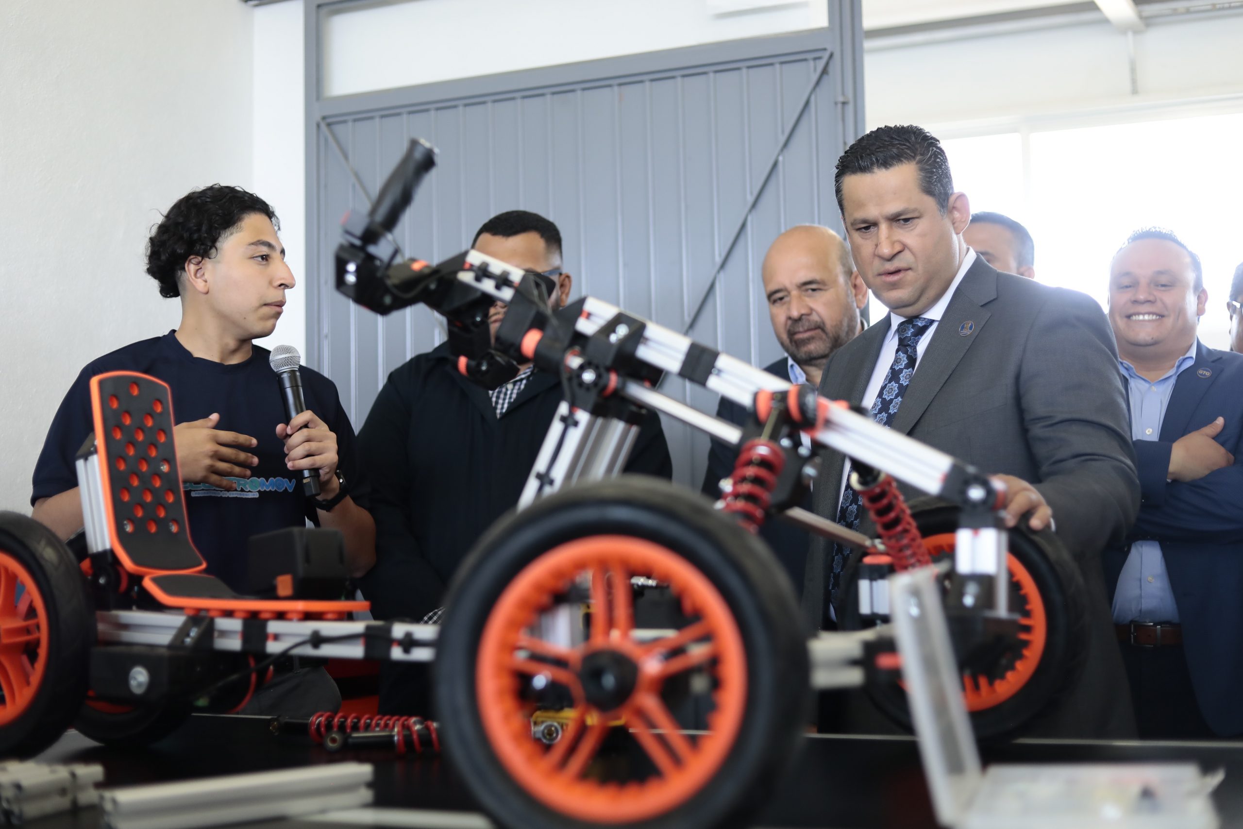 Innovan jóvenes de Guanajuato en la Electromovilidad - Avance informativo